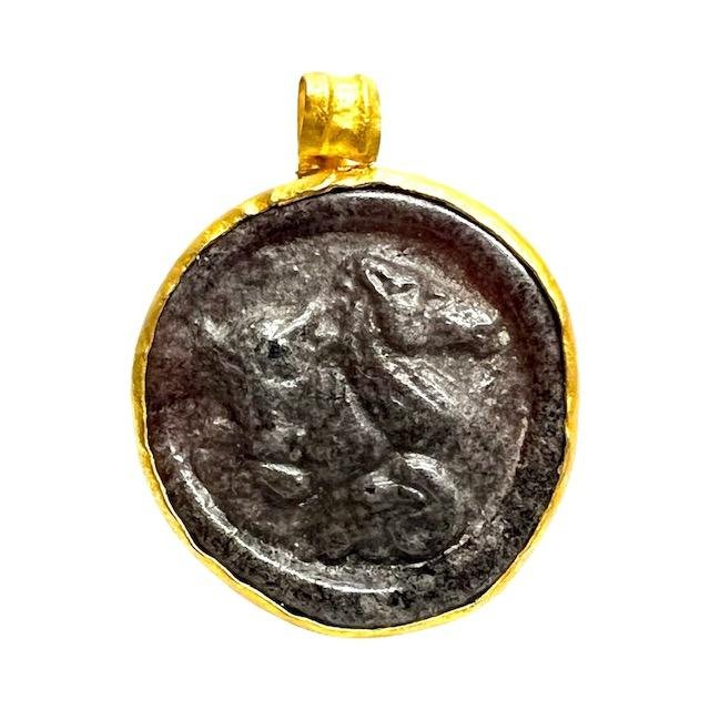 Ancient Roman Gold Amulet Pendant Auction