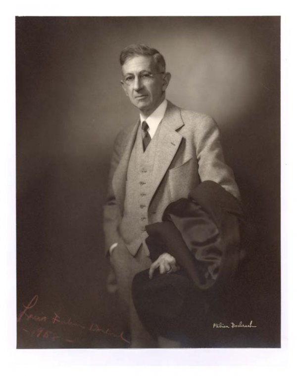 118: LOUIS BACHRACH SIGNS HIS OWN BACHRACH PHOTO