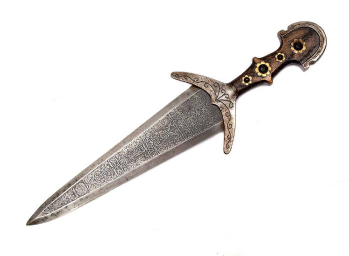 Cinquedea With Etched Blade