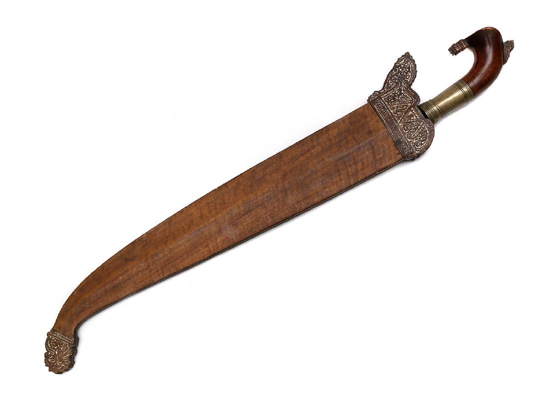 MORO BARONG SWORD WITH JUNGAYAN POMMEL