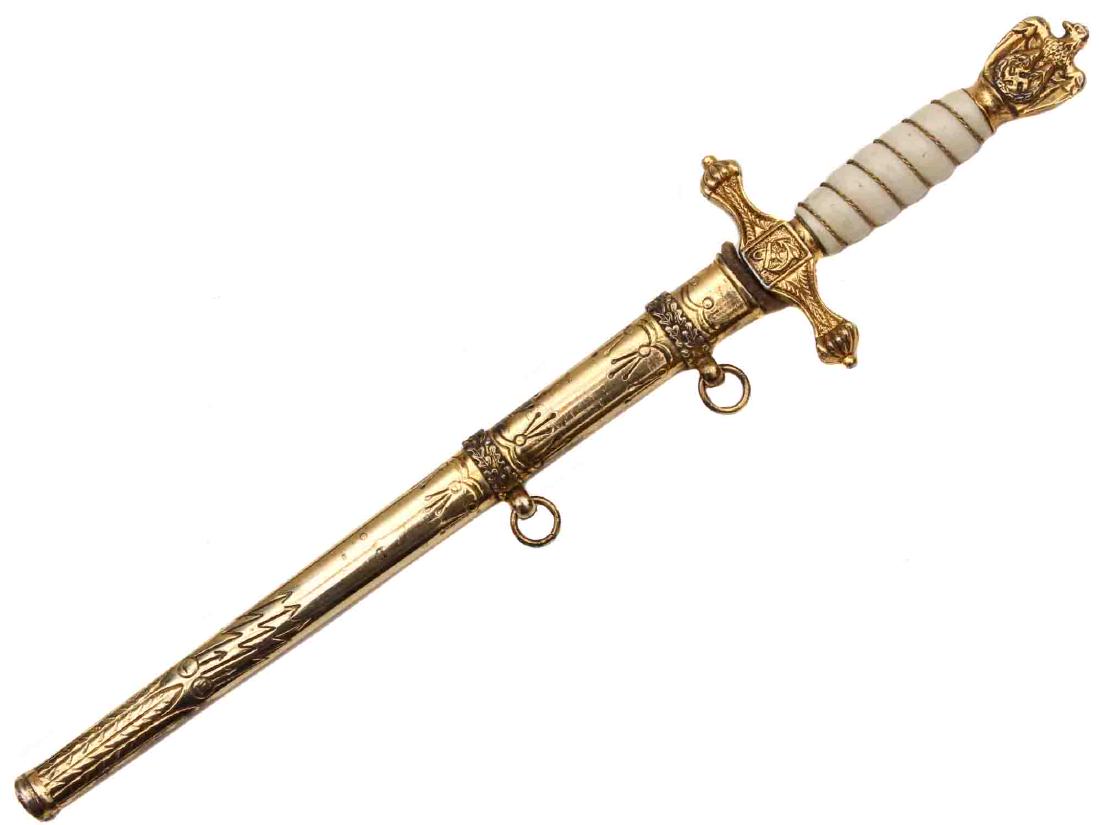 NAZI GERMAN KRIEGSMARINE MINIATURE DAGGER, WWII