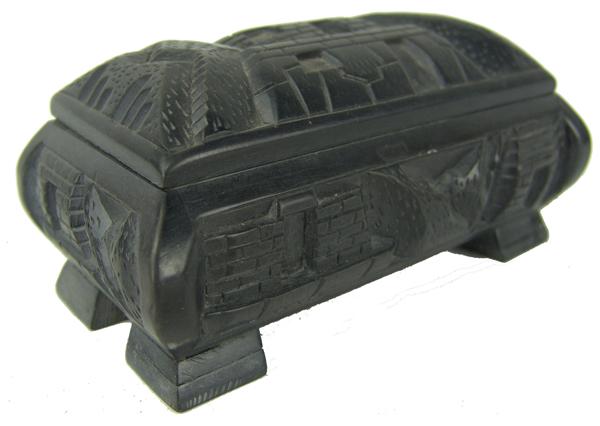 Carved Argillite Box - Apr 29, 2020 | Allard Auctions Inc. in MT