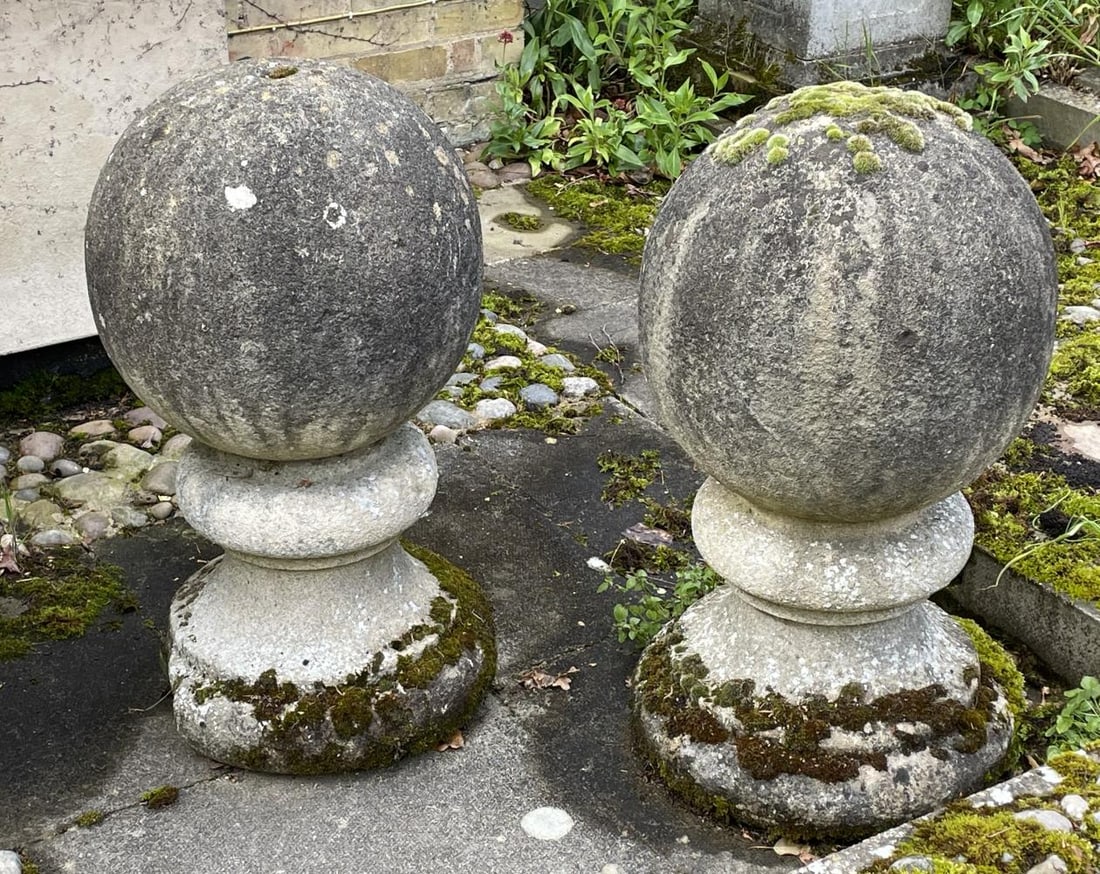 A Pair Of Composition Stone Ball Finials, Late 20th Century, Auction