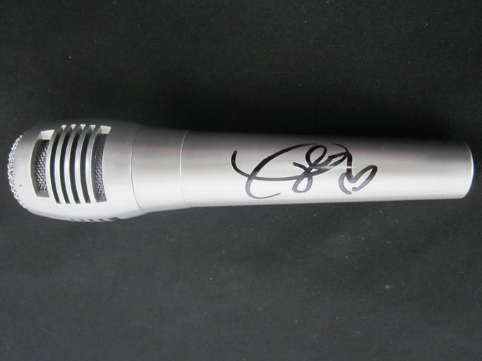 Taylor Swift Signed Microphone W/coa