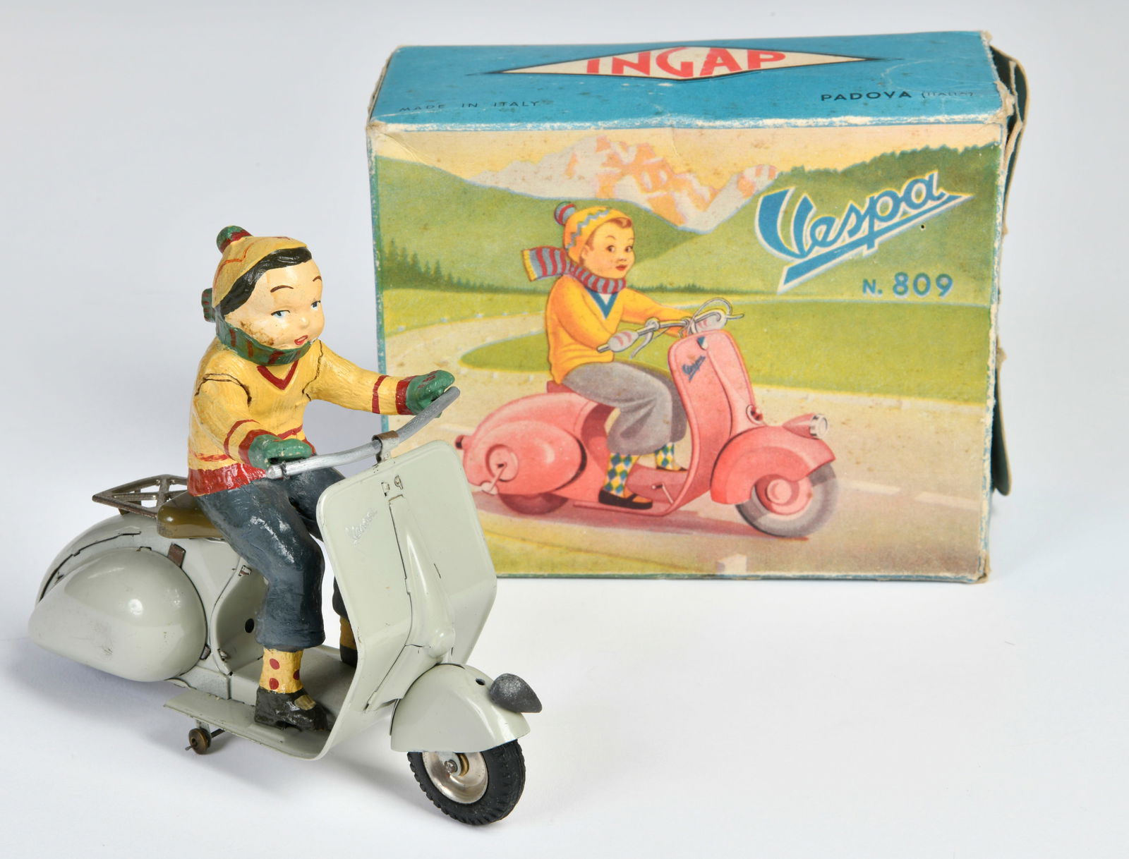 Ingap, Vespa Roller Auction