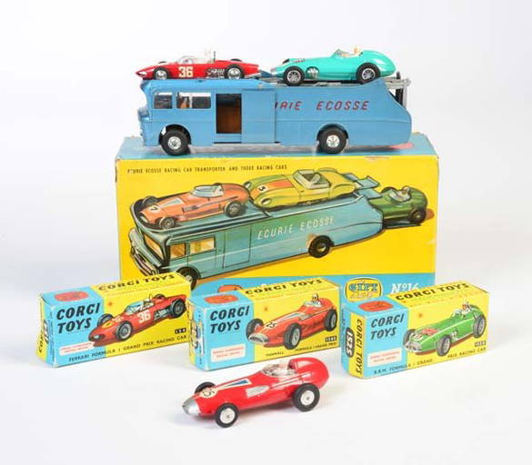 Corgi Toys, Ecurie Set Mit 3 Rennwagen (mit Rotem