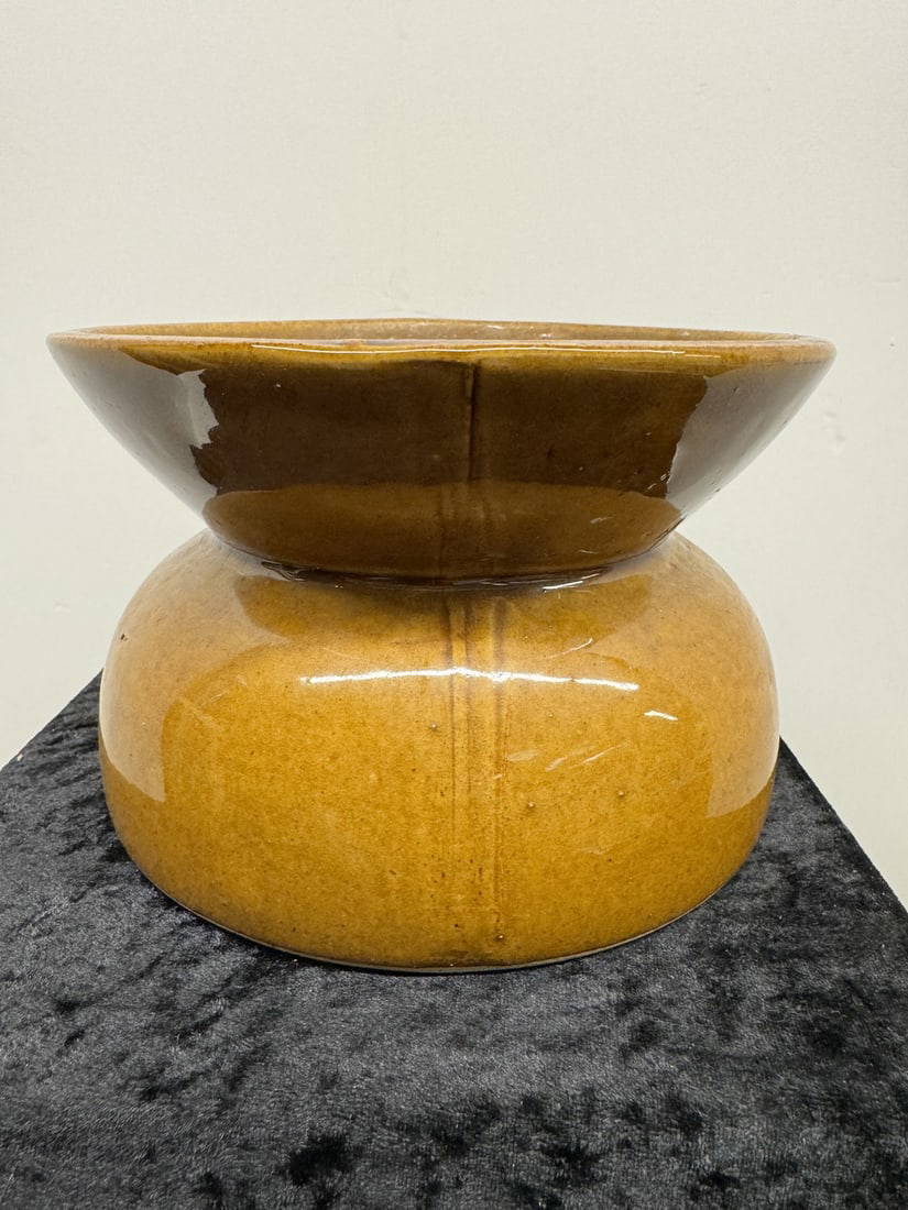 Asian Pottery Spittoon Auction