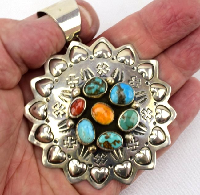 10 Native American Stone Tools