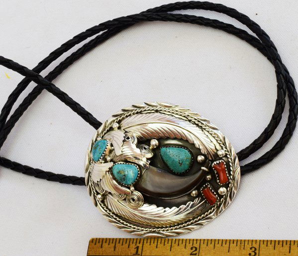 Navajo Sterling Silver Bear Claw Bolo Tie