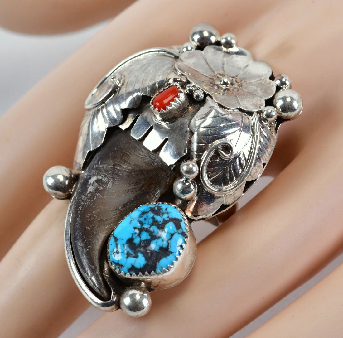 Navajo Sterling Bear Claw Men's Ring W/turquoise & Coral Auction