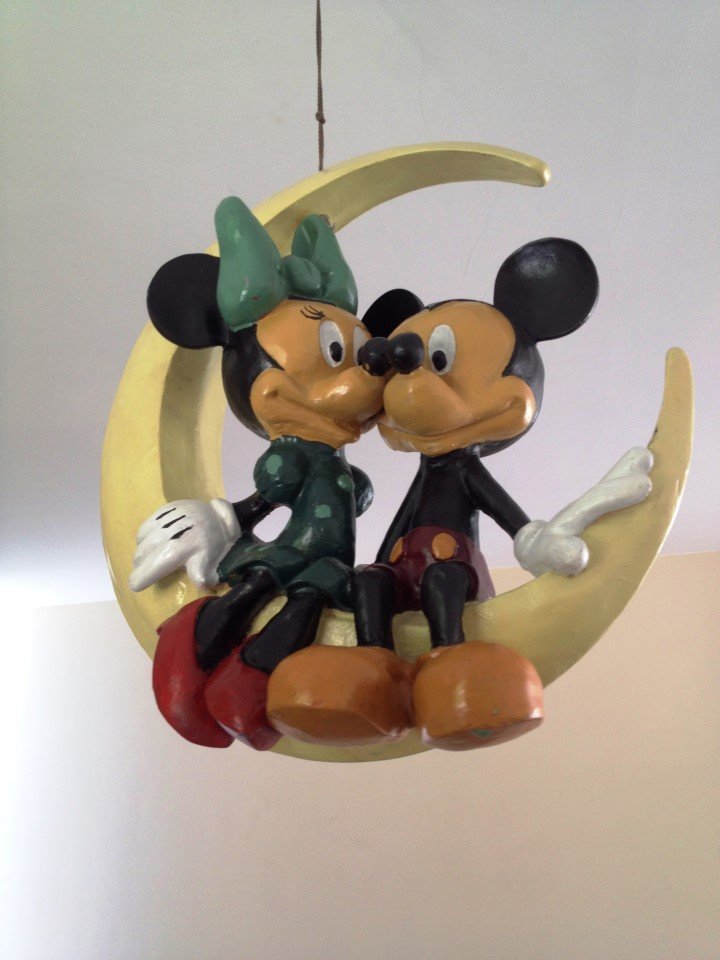 Walt Disney - Mickey & Minnie Mouse sitting in the moon