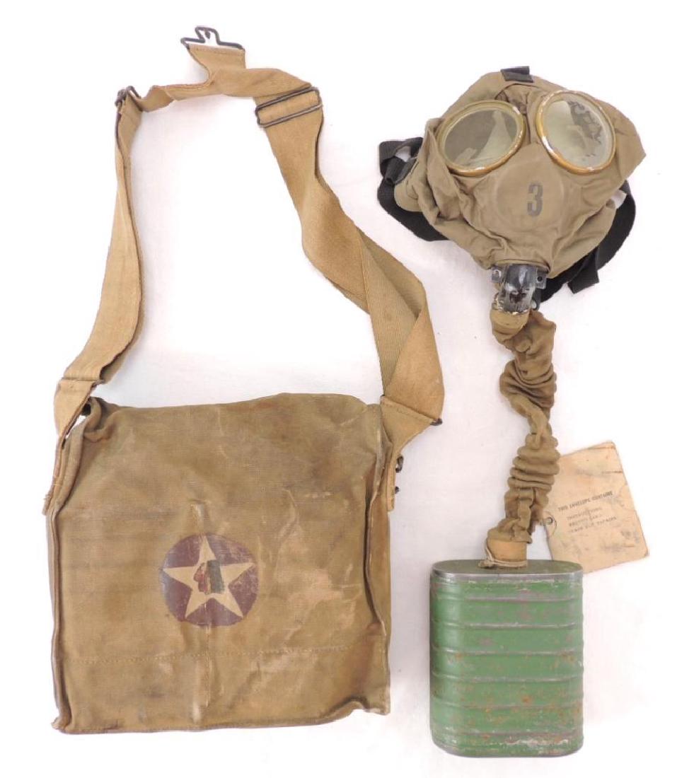 WW1 U.S. Army 2nd Division Gas Mask and Pouch with Hand - Nov 11, 2017 ...