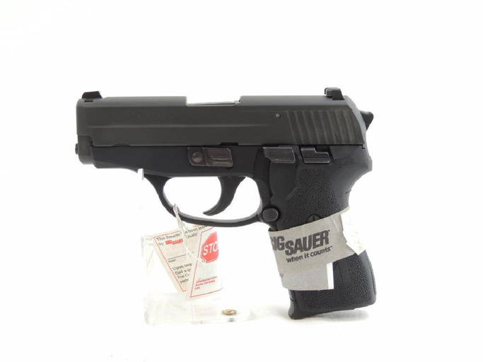 Sig Sauer Model P239 .40 S&w Semi Auto Pistol With Case