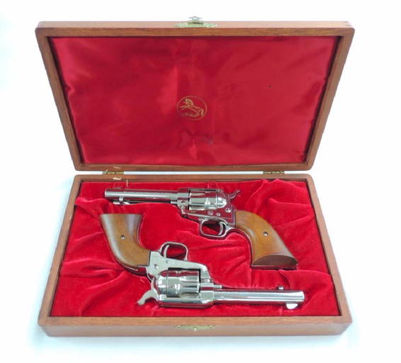 Colt Single Action Frontier .22 Cal Revolver Set With