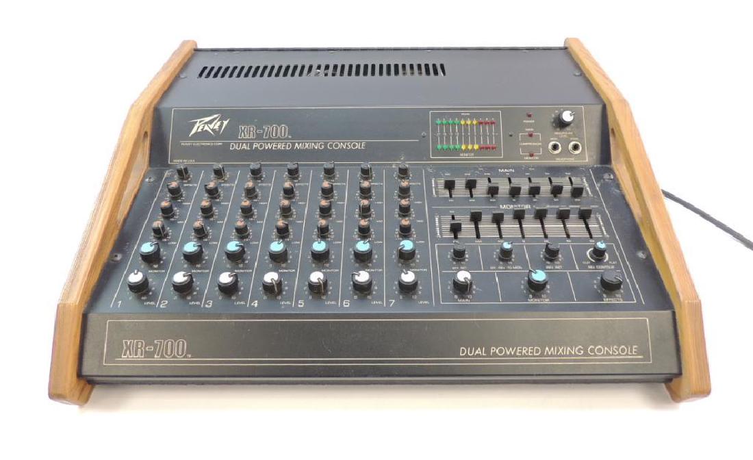 Vintage Peavey Model XR-700 Dual Powered Mixing Console
