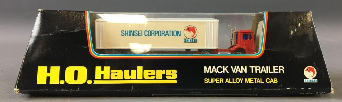 Shinsei H.o. Haulers Shinsei Corp. Mack Van Trailer In