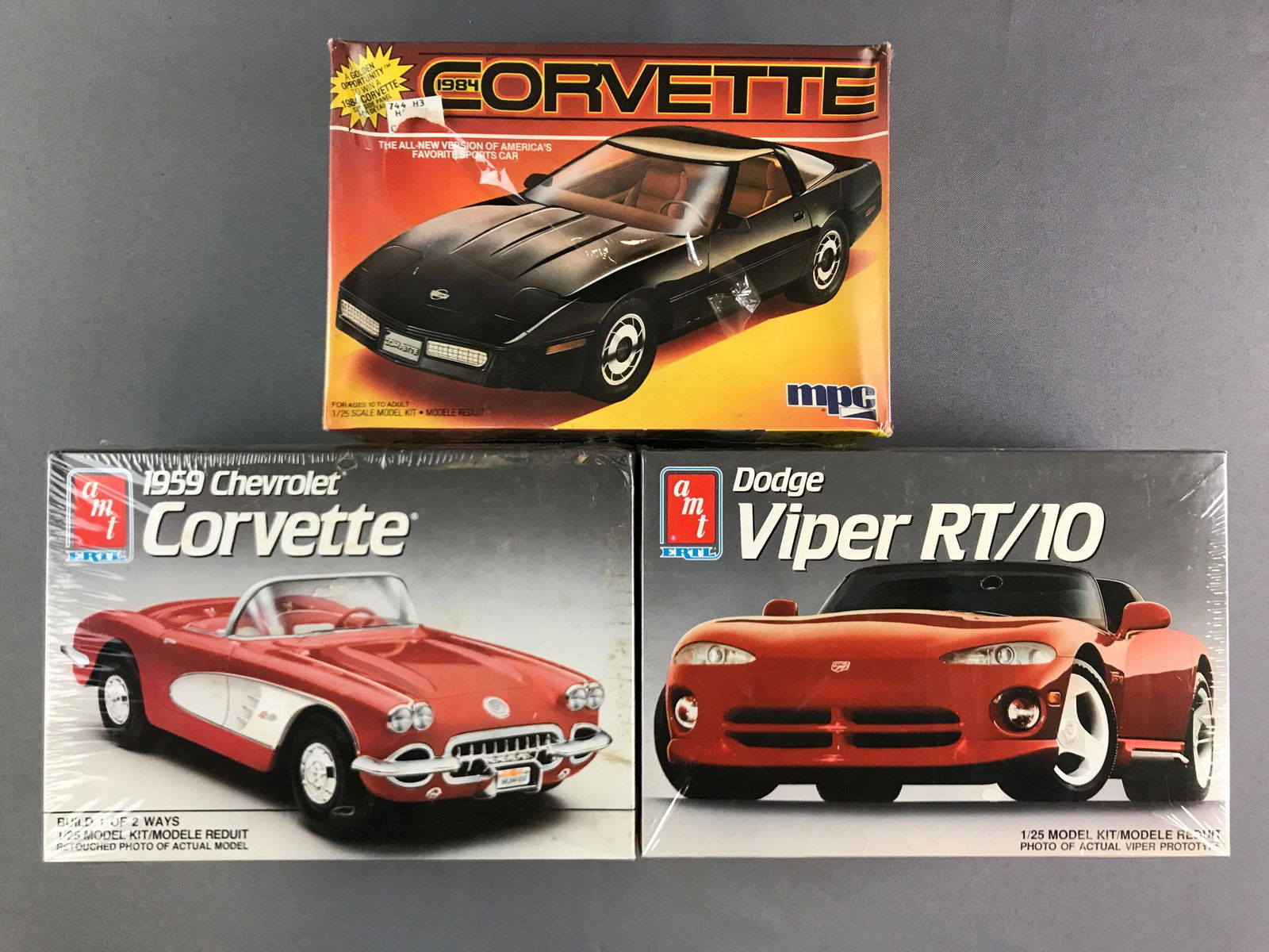 Group Of 3 Scale Model Car Kits Including Corvettes