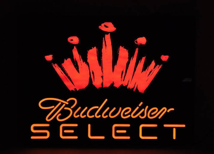 Budweiser Select Light Up Advertising Beer Sign