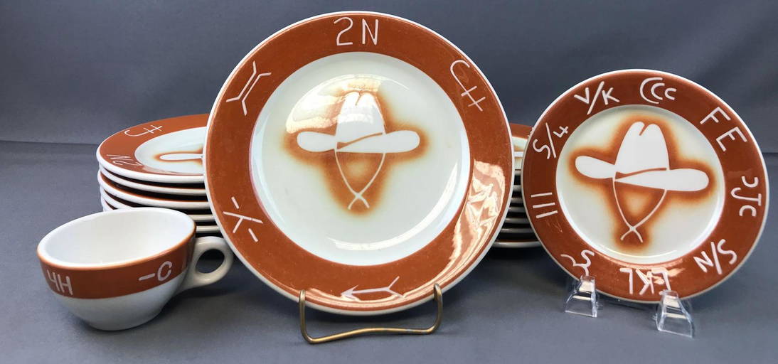 Group Of 16 Pieces : Jackson China Restaurant Ware