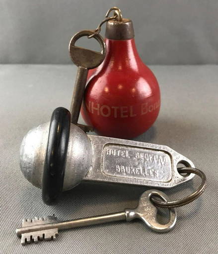 Group Of 2 : Vintage Hotel Room Keys W/ Fobs