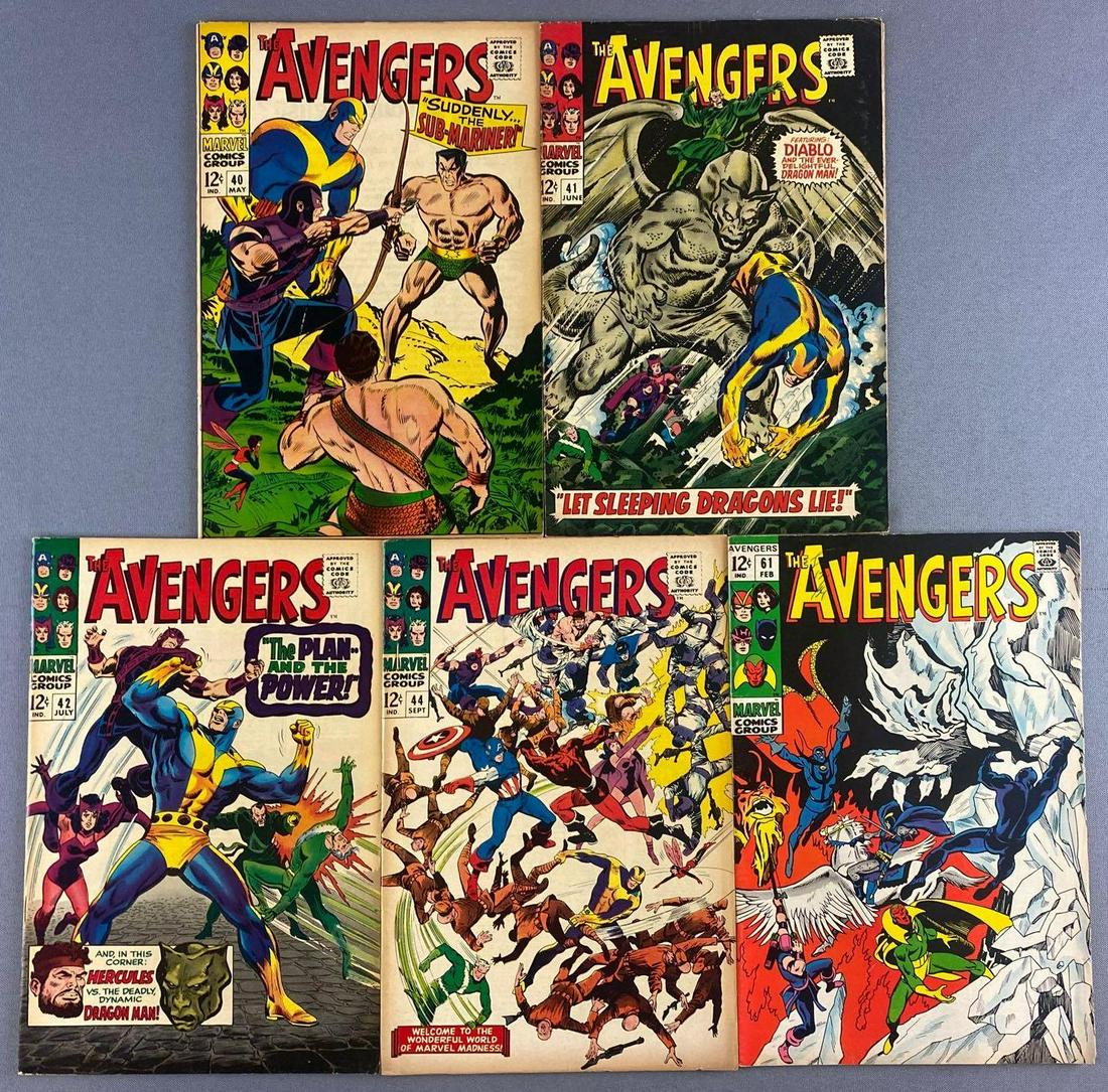 Group Of 5 Marvel Comics The Avengers Comic Books