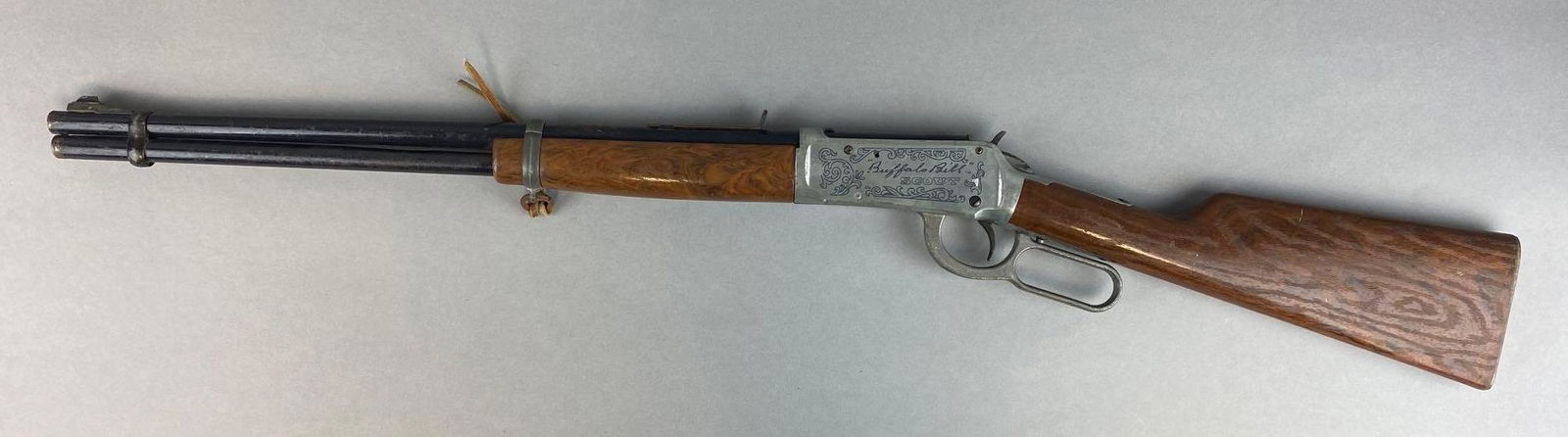 Buffalo Bill Scout BB Gun - Oct 15, 2022 | Matthew Bullock Auctioneers ...