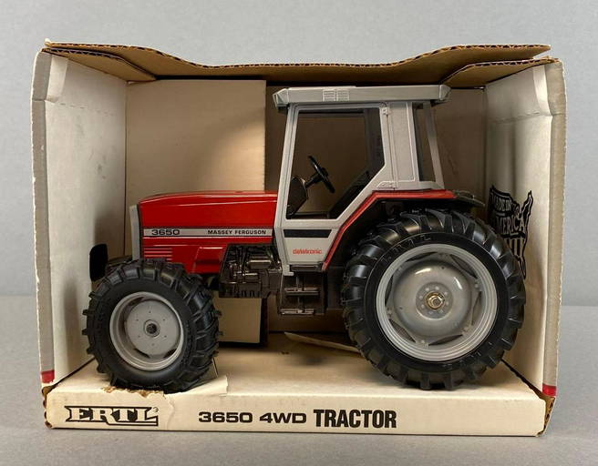 Ertl Massey Ferguson 3650 4wd Die Cast Tractor