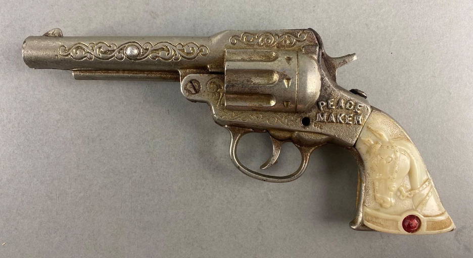 Stevens Peacemaker Die-Cast Cap Gun (#0175) on Feb 18, 2023 | Matthew ...