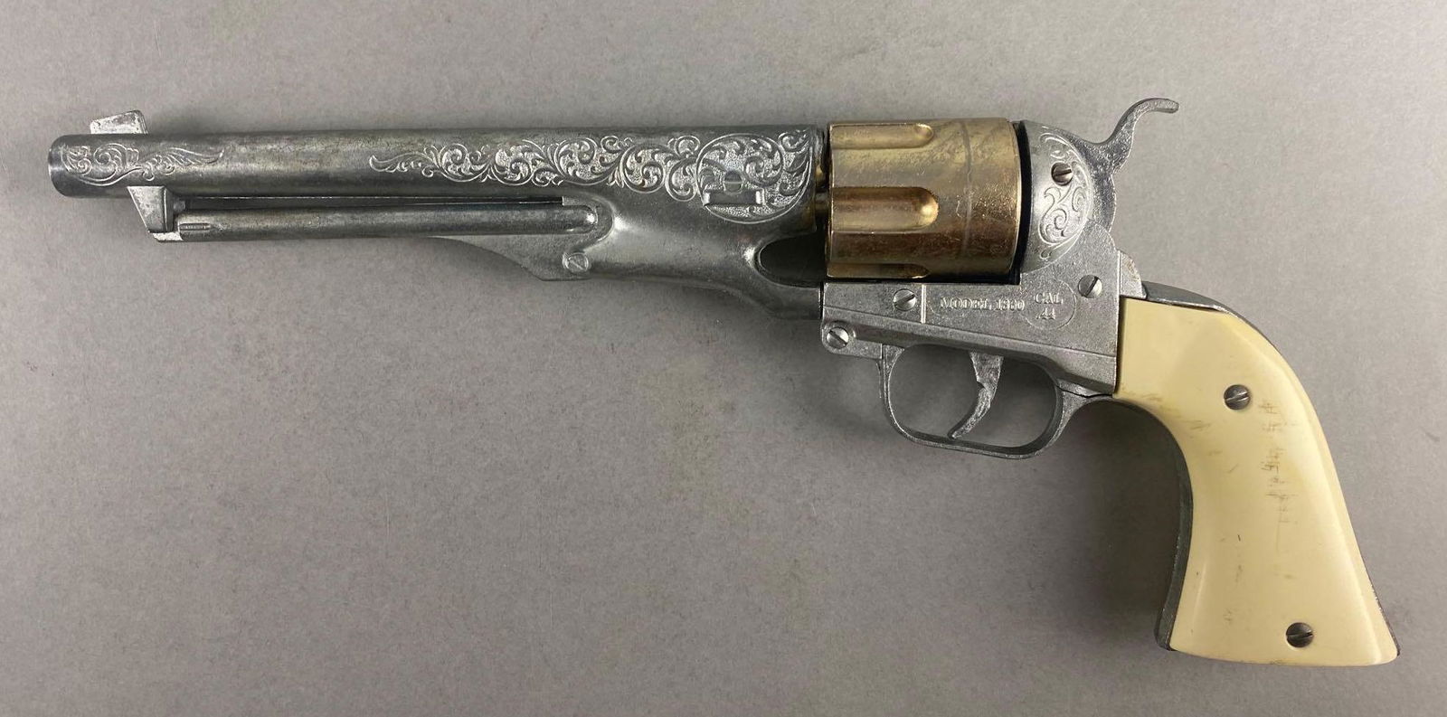 Hubley Model 1860 Cal .44 Die Cast Cap Gun