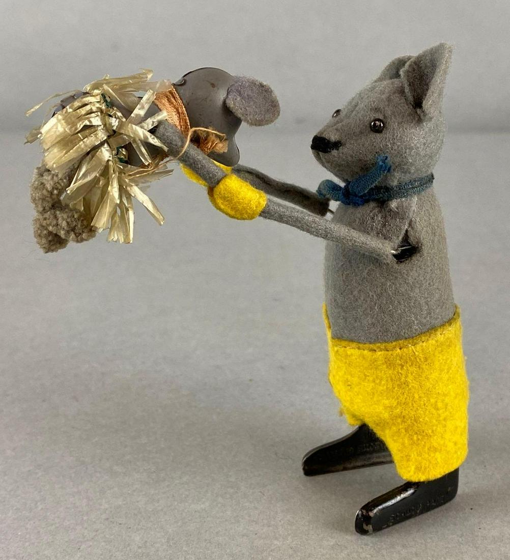 Schuco Vintage Wind Up Dancing Mice Couple Auction