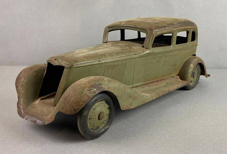 *cor Cor Graham Sedan Pressed Steel Toy Car
