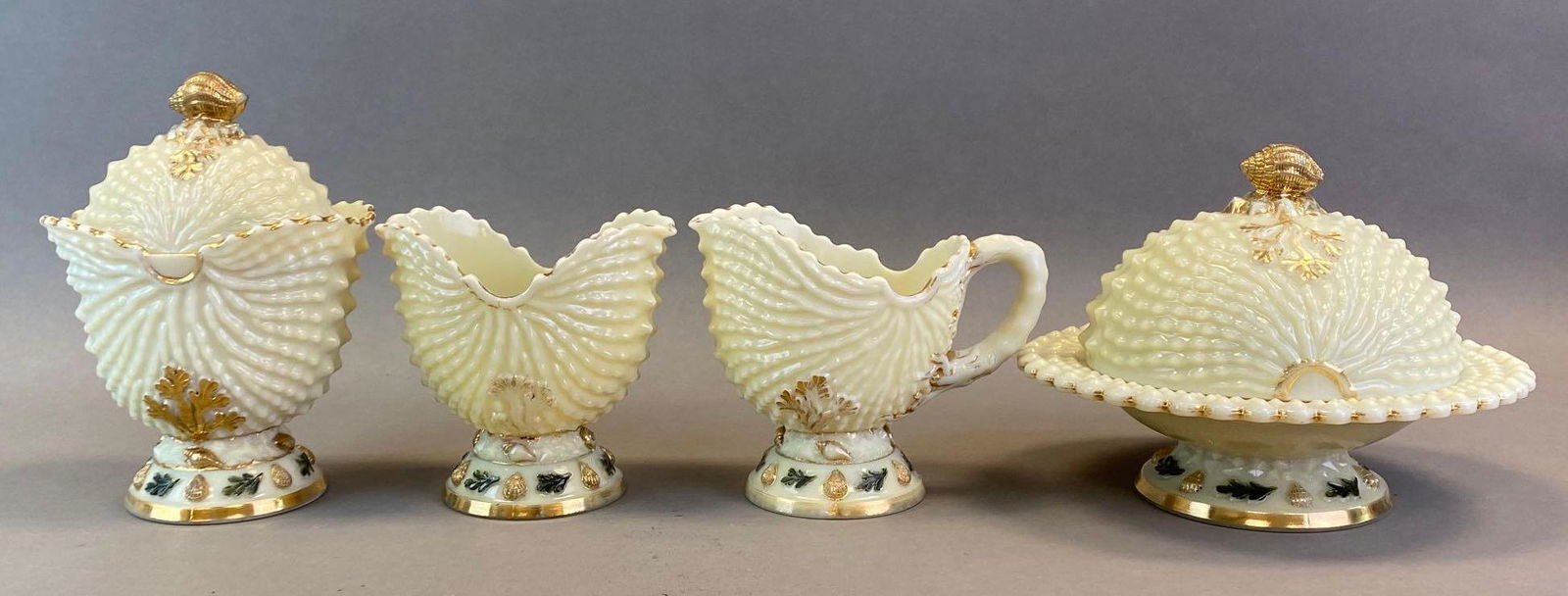 Group 4 Northwood Custard Argonaut Shell Motif Dinnerware Items