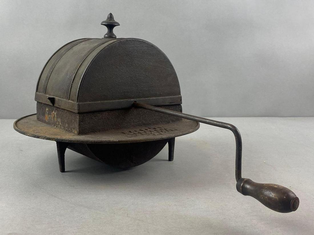 Seneca Fallo New York Cast Iron Sifter Auction