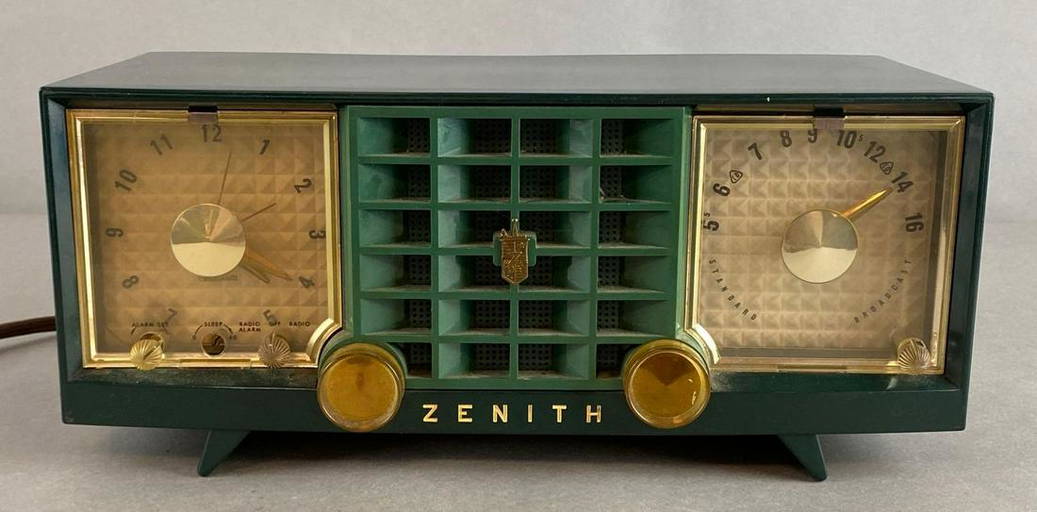 1950s Zenith Radio Clock