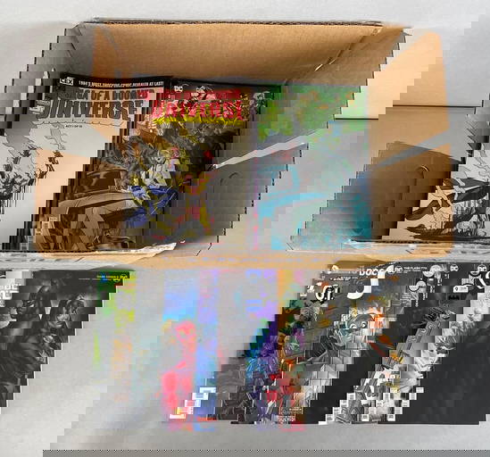 Diamond Box Of Dc / Dark Horse And More Comic Books