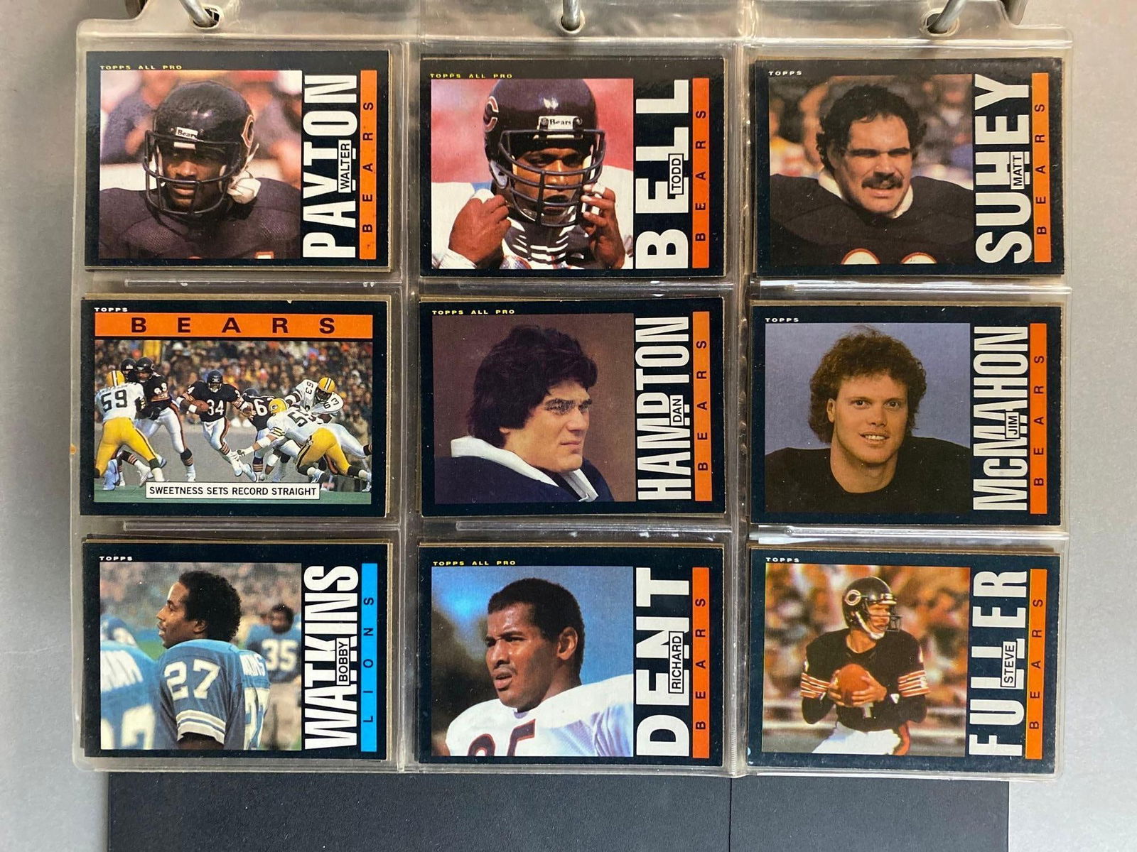 1985 Topps Football Complete Set In Binder