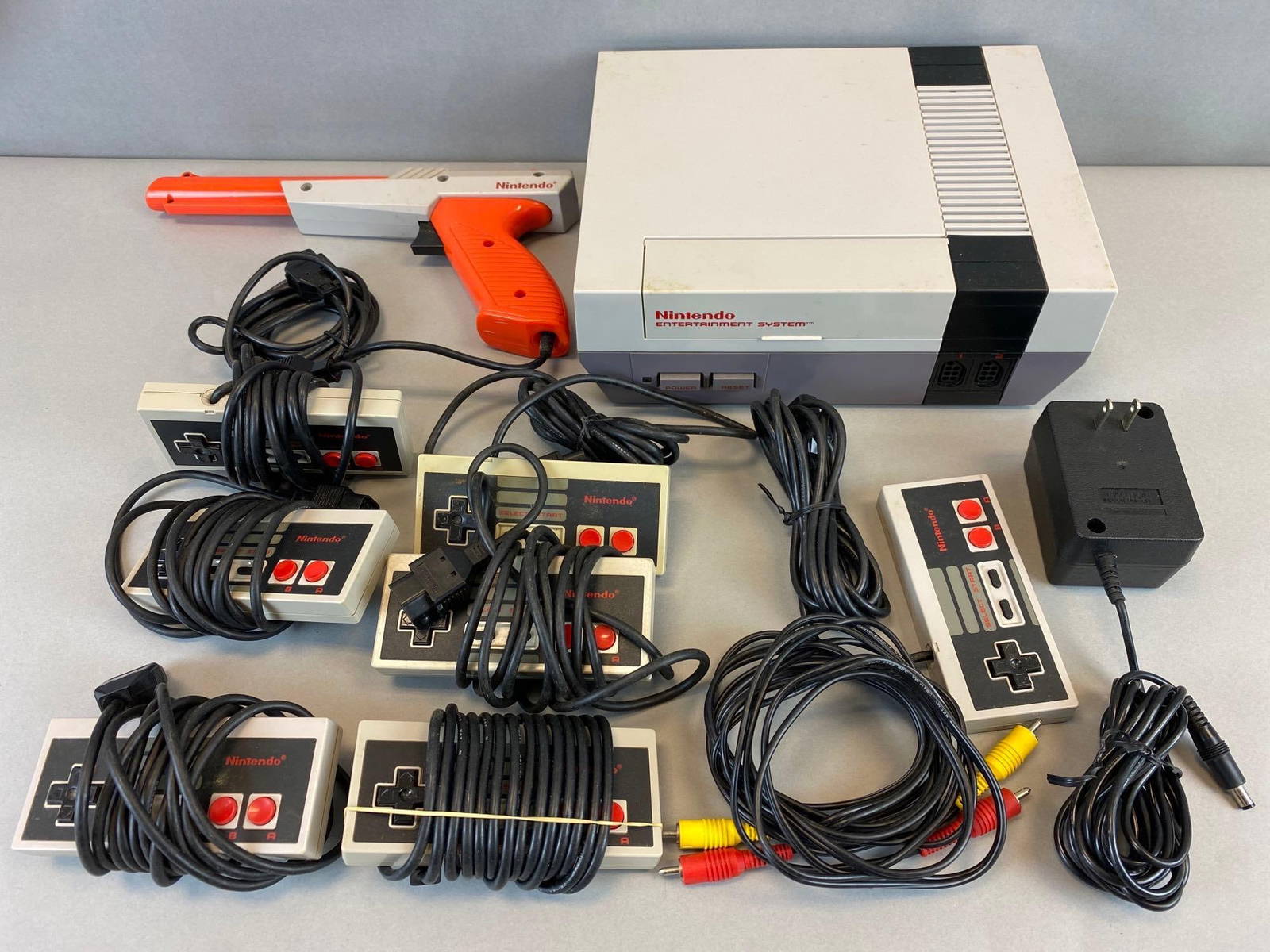 Original Nintendo Entertainment System Nes-001 Auction