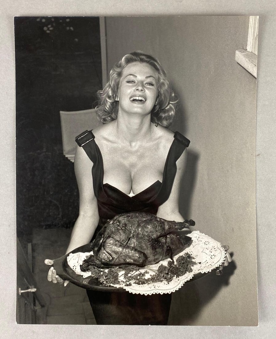 Andres De Dienes Original Silver Gelatin Print Photo Of Anita Ekberg Auction