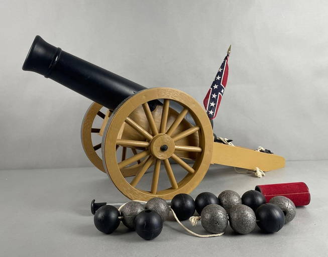 Vintage Remco Johnny Reb Toy Cannon