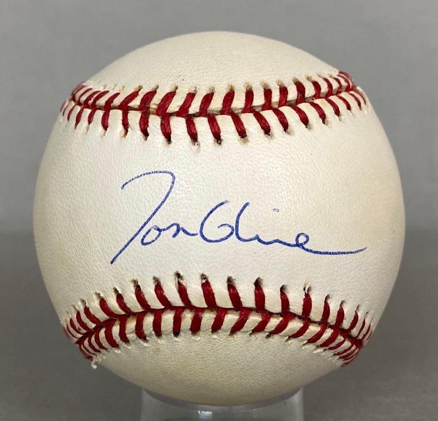 Tom Glavine Signed 1995 World Series Baseball