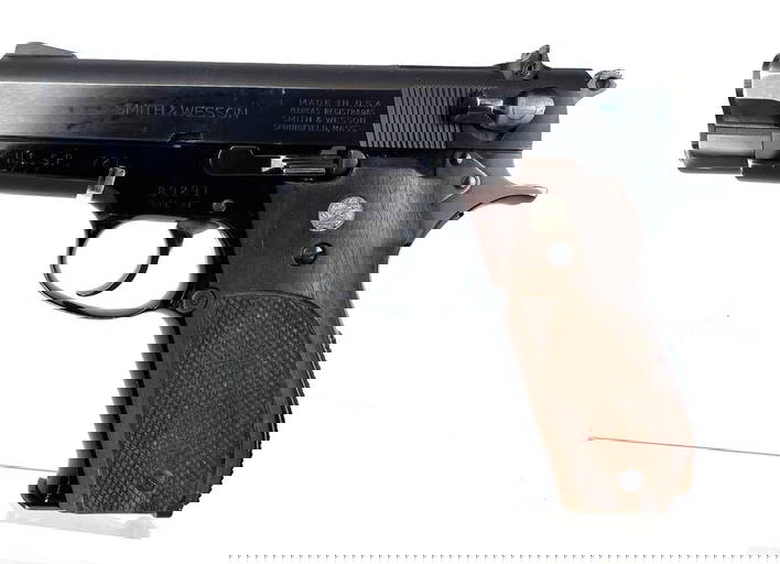 Illinois State Police Marked Smith And Wesson Model 39 9mm Semi Auto Pistol