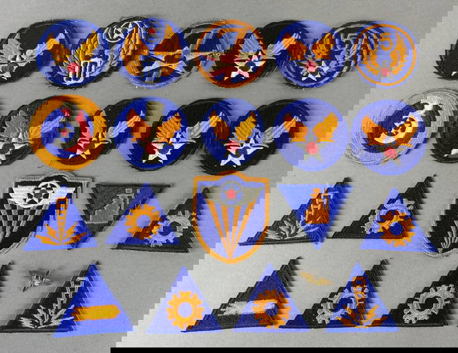 Group Of 20 Ww2 Us Army Air Corps Badges And Pin