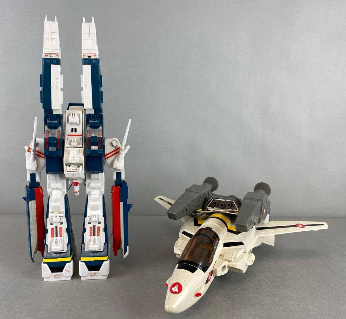Group Of 2 Macross Robotech Toys Auction