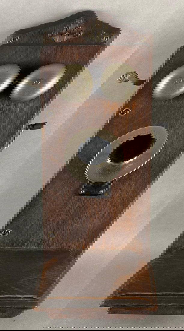 Canadian Independent Telephone Co. Wall Hanging Hand Crank Telephone ...