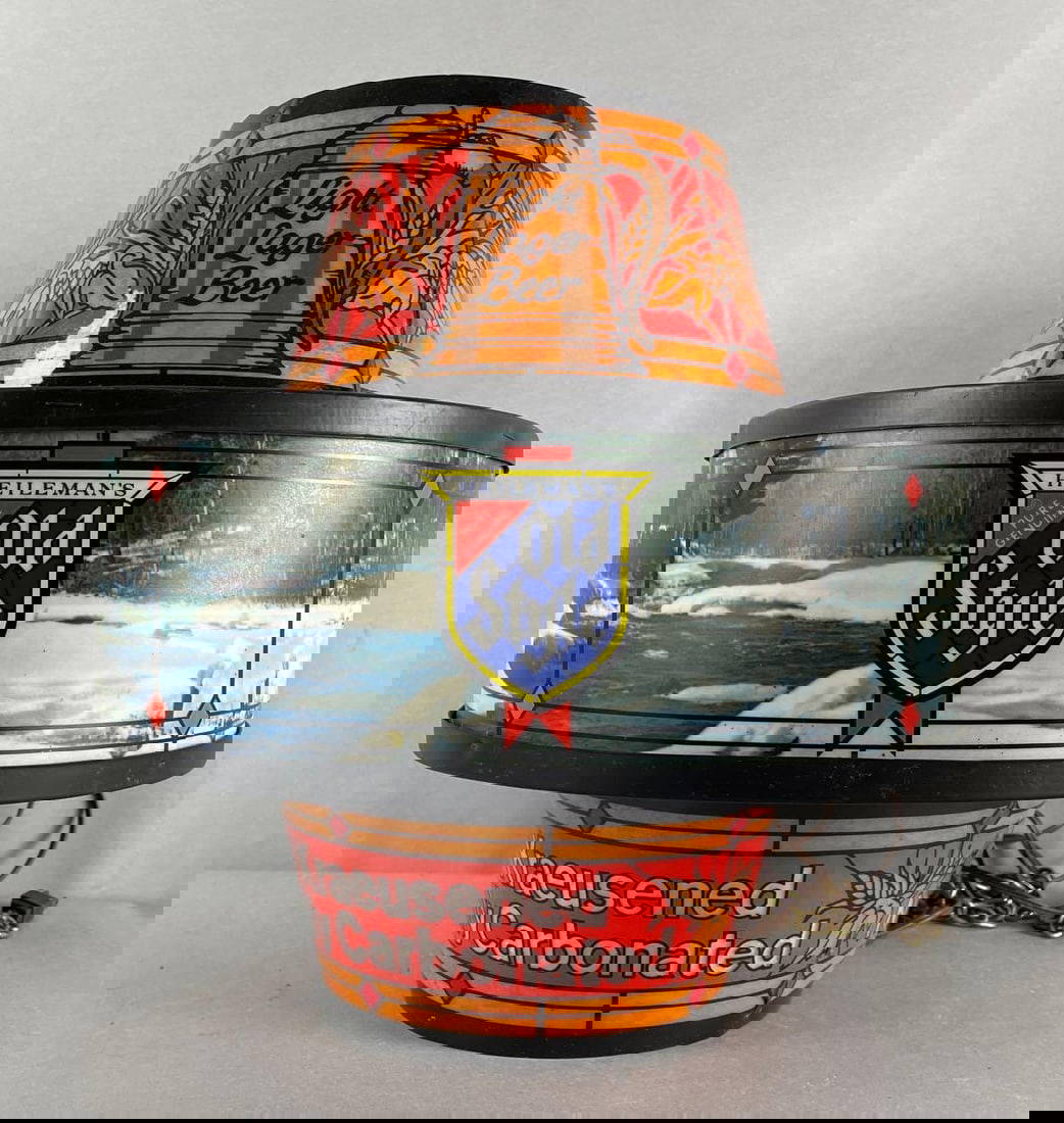 Old Style Beer Rotating Light Up Advertising Sign Auction