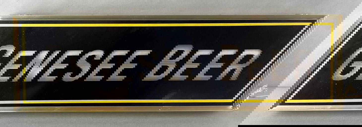 Vintage Genesee Beer Light Up Advertising Window Sign