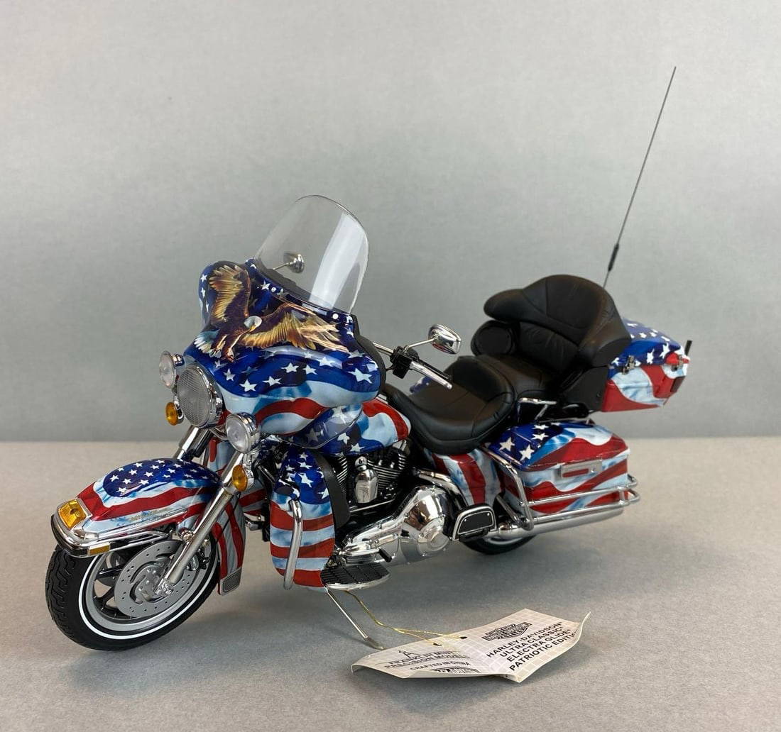 Franklin Mint Harley-davidson Ultra Classic Electra Glide Patriotic ...