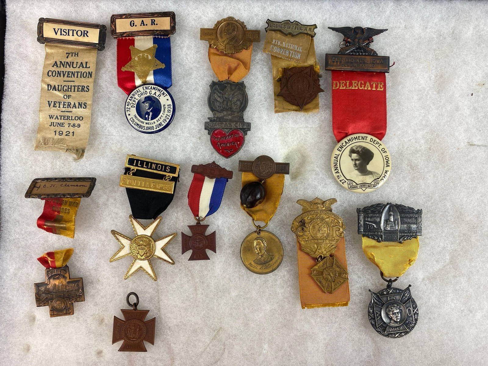 Group Of 12 Assorted Gar Medals And Badges Auction
