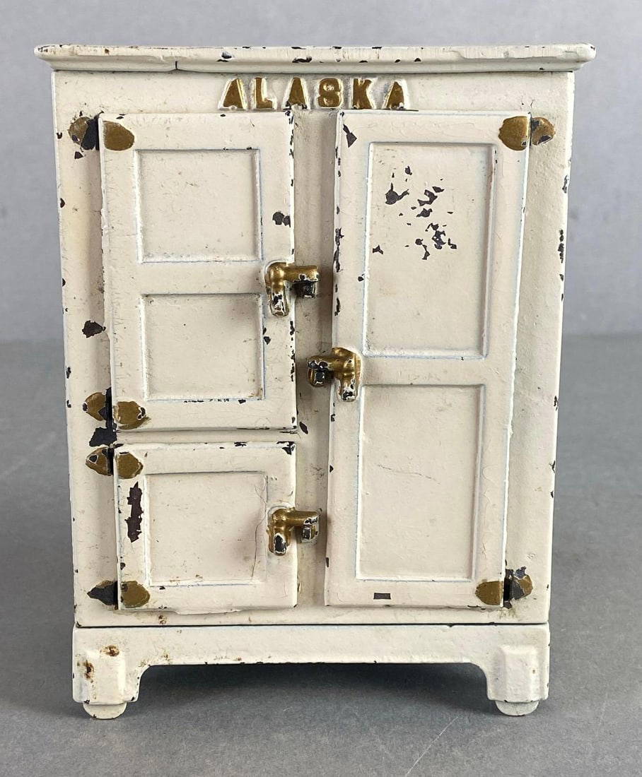 Hubley Cast Iron Alaska Ice Chest Toy Auction
