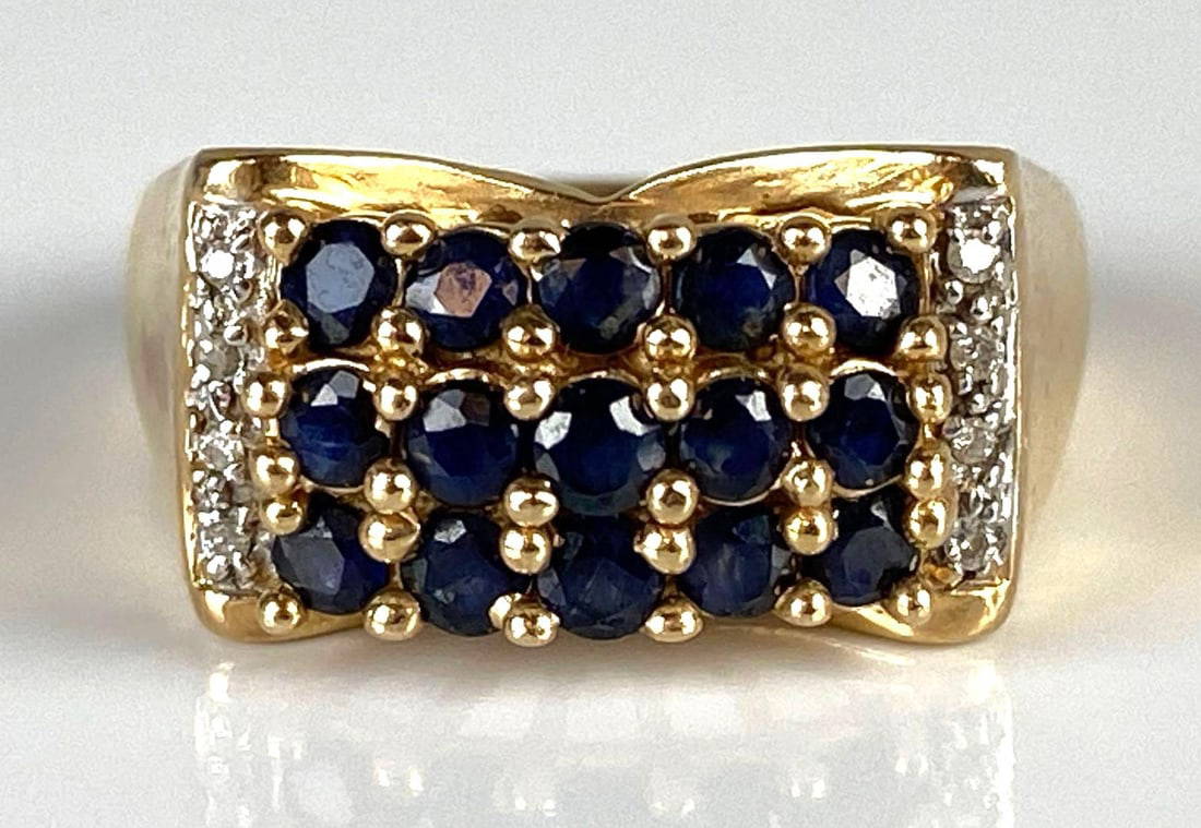 14k Gold Meda Sapphire And Diamond Ring Auction